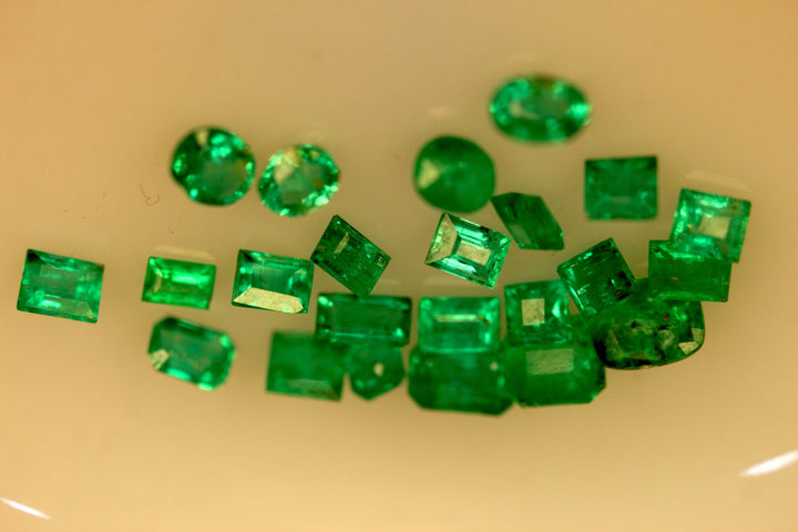 Buy Uncut Raw Emerald Stones Wholesale | Cut Loose Emeralds for Sale ...