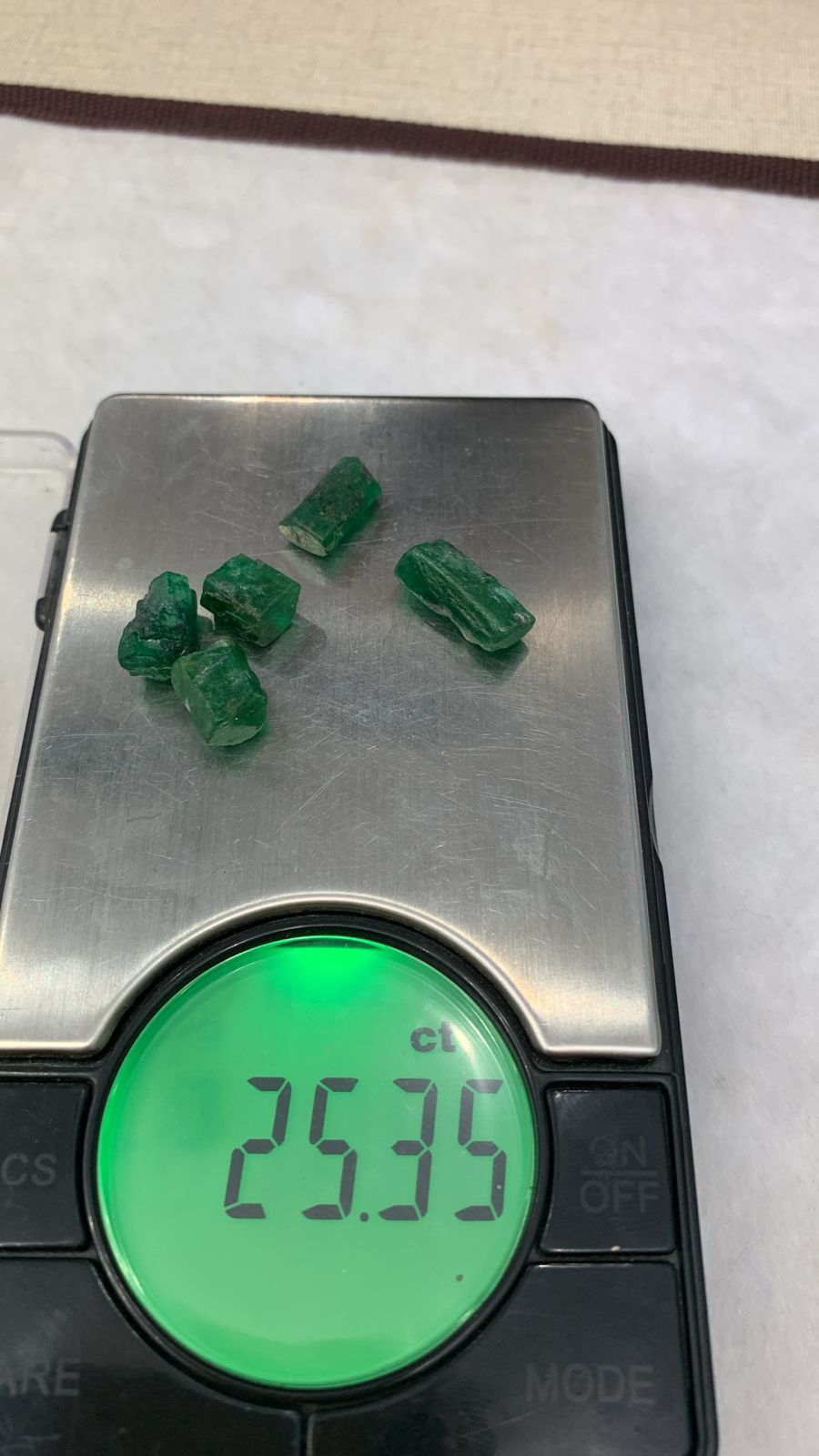 Raw Emerald Gemstones | Rough Emerald Stones – Natural Emeralds